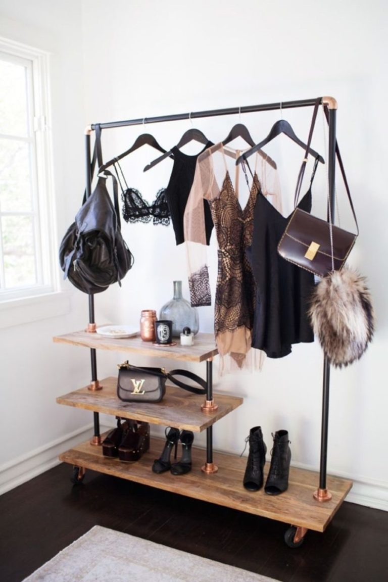 30 Chic and Modern Open Closet Ideas For Displaying Your Wardrobe ...