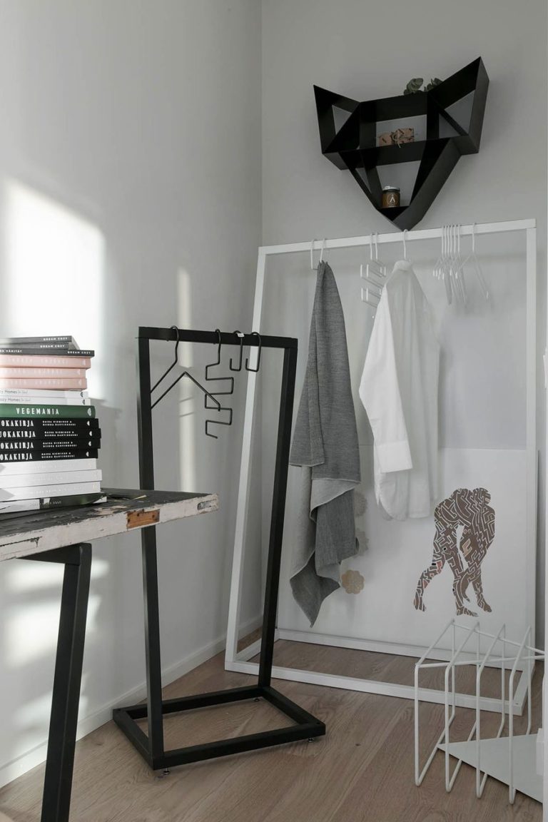 30 Chic and Modern Open Closet Ideas For Displaying Your Wardrobe ...